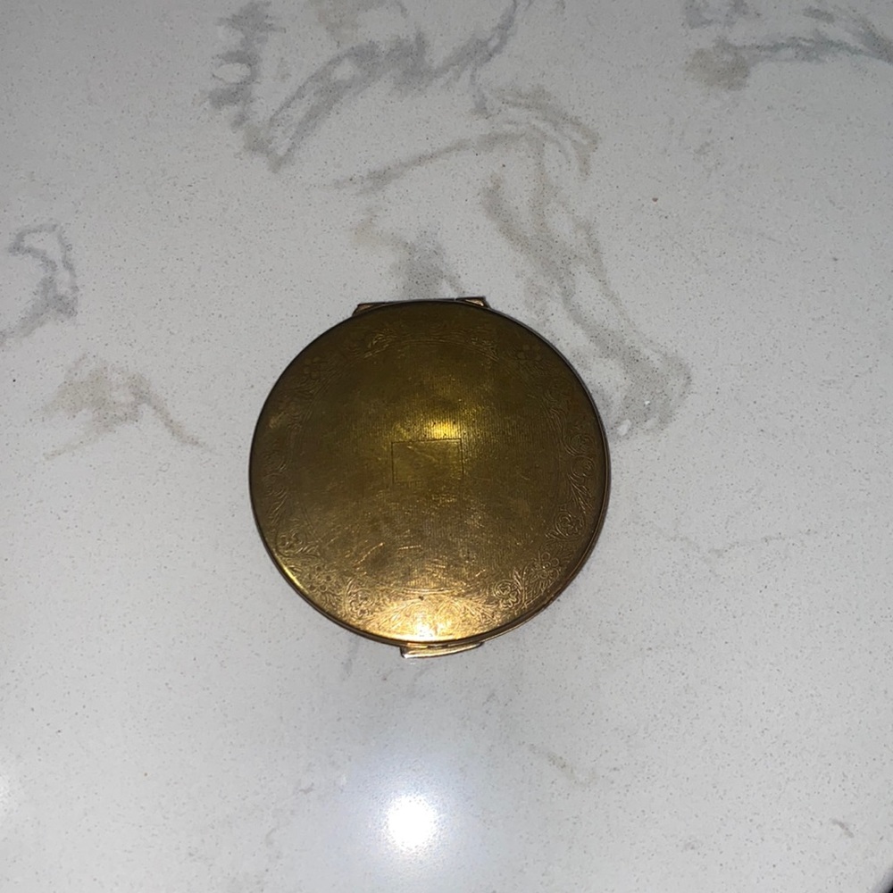 Vintage Stratton Compact Gold Tone Make-Up Mirror - Gem